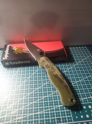 Spyderco Paramilitary 2 Camo