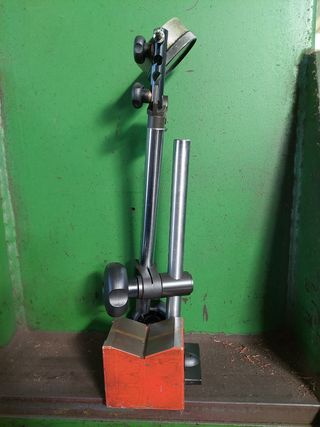 BASE MAGNETICA COMPARATORE