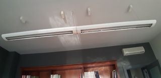 Plafoniere a soffitto da ufficio