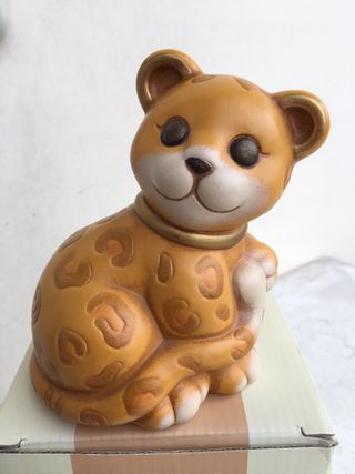 Gatto in ceramica della Thun