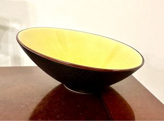 Ciotola particolare in ceramica