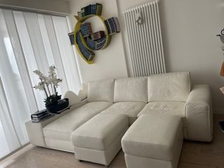 Divano fior di pelle Doimo: 162 cm lunghezza della