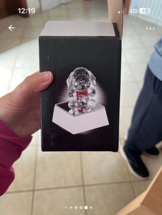 statua di natale con luci varie