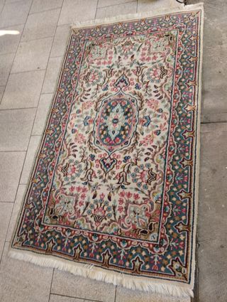 Tappeto iraniano fatto a mano