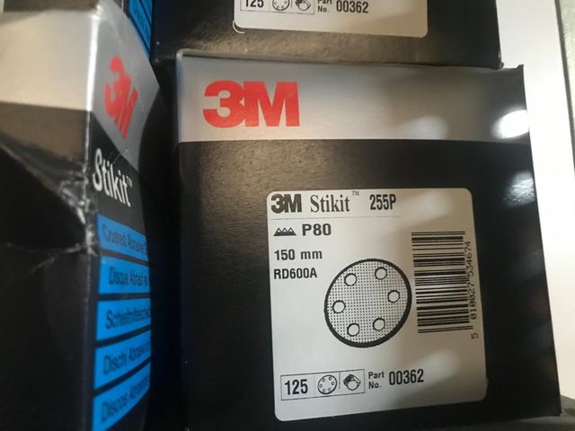 Discos lija 3M 210/255 Adhesivos 3M Nuevos de segunda mano por 8 EUR en Murcia en WALLAPOP