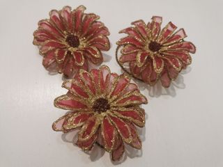 Decorazioni floreali natalizi