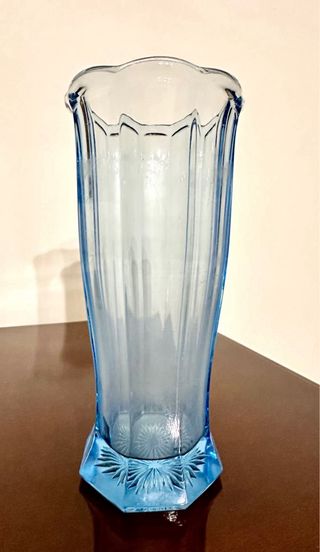 Antico Vaso in cristallo blu
