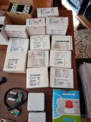 Materiale elettroco nuovo
