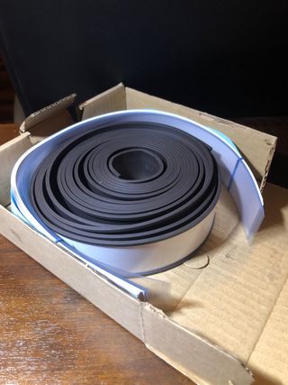 Porta etichette magnetico rotolo da 40 mm x 5 m