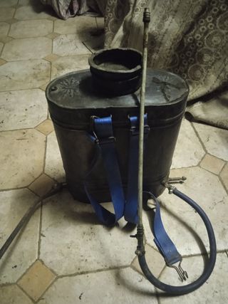 Pompa a spalla in rame