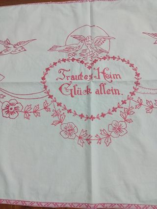 Telo tutto ricamato a mano