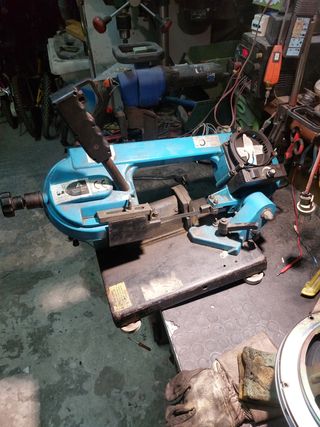 Sega a nastro 230volt