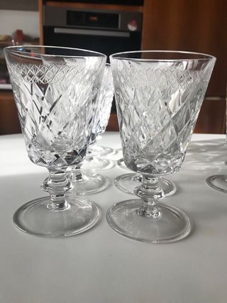 calici e flute di cristallo