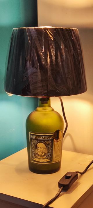 LAMPADA BOTTIGLIA DIPLOMATICO