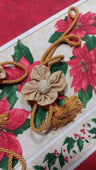 Fiocchetti in seta copri chiodo