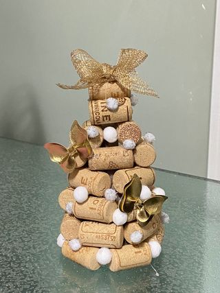 Albero di natale con tappi di sughero