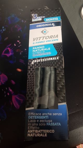 Panno in carbonio