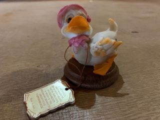 Soprammobile ceramica Capodimonte