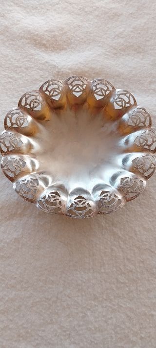 Centrotavola acciaio decorato