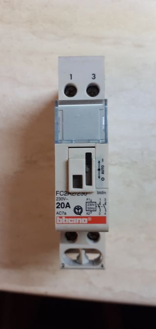 Materiale elettrico