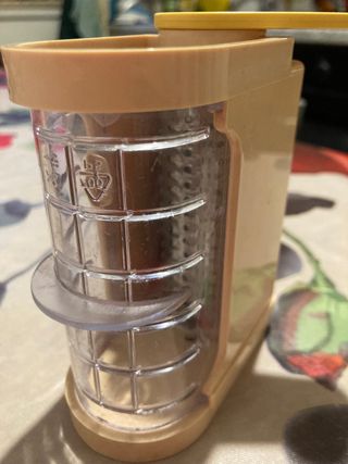 grattugia a manovella