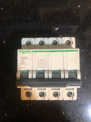 magneto termico C50N