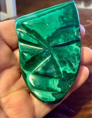 Grande Maschera etnica in Malachite