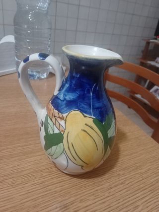 Piccola brocca per olio o aceto