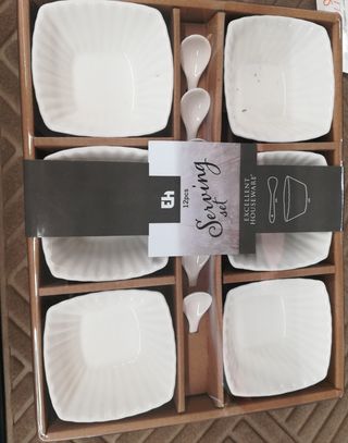 Set 6 ciotole e cucchiaino EH