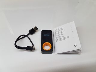 Metro laser tascabile con app per la perimetria