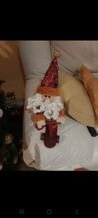 Babbo natale su monopattino