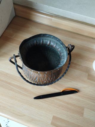 Porta vaso o bollitore in rame