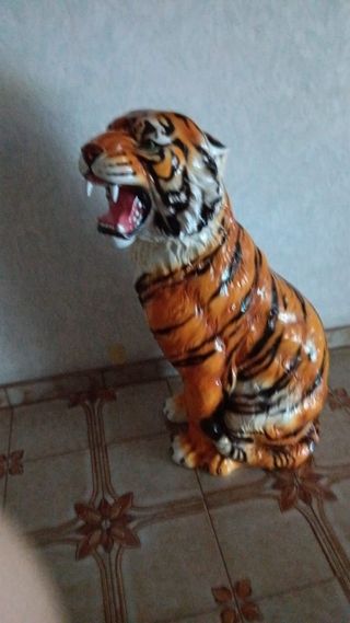 tigre in ceramica