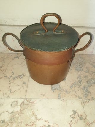 Pentola in rame degli inizi del 900