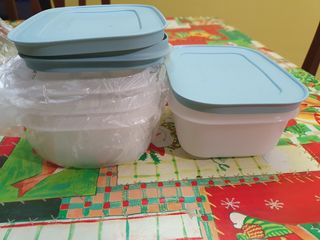 4 Contenitori tupperware