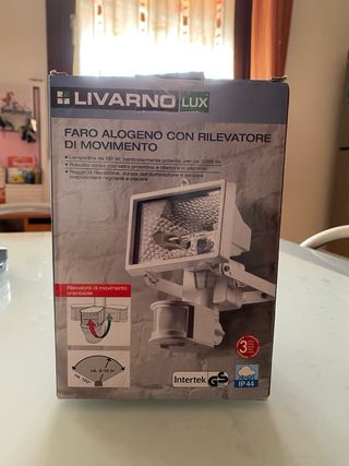 Faro alogeno con rilevatore di movimento