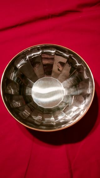 Porta frutta in acciaio  con filo oro