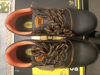 Scarpe antinfortunistiche