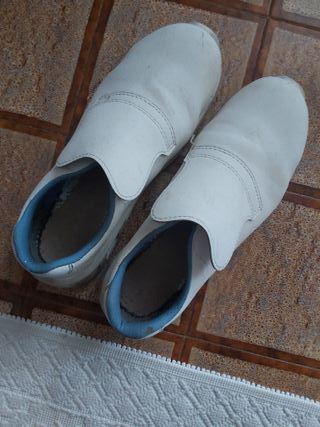 Scarpe antinfortunistica