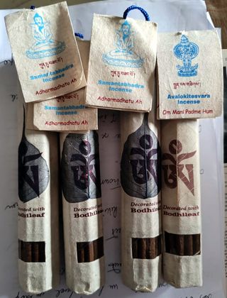 4 confezioni incenso tibetano