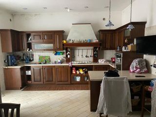 Cucina Record in arte povera