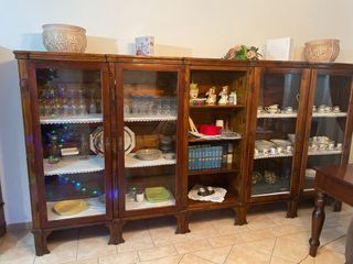 credenza a 5 ante