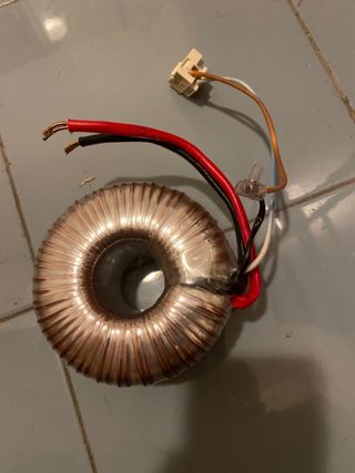 trasformatore toroidale 220v 12v 300va