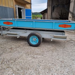 Rimorchio per raccolta uva 3500€
