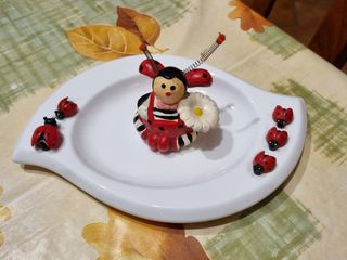 piattino decorativo con coccinelle