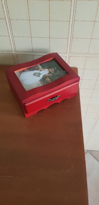 Cofanetto in legno porta foto