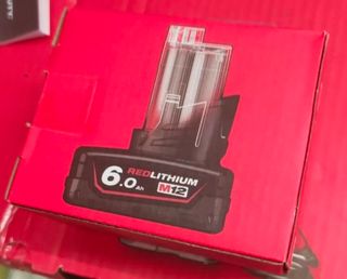 Batteria Milwaukee M12 B6 6ah