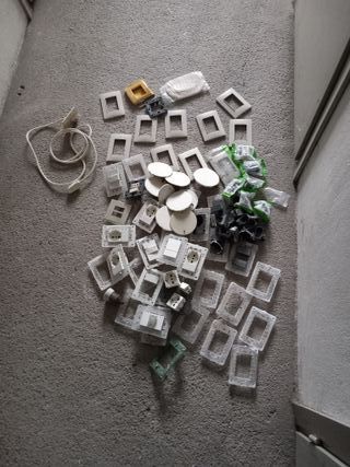 Materiale elettrico