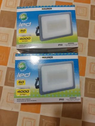 2 faretti led 50 watt nuovi