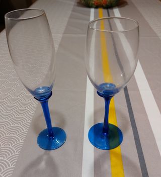 N.12 calici x vino bianco e per spumante